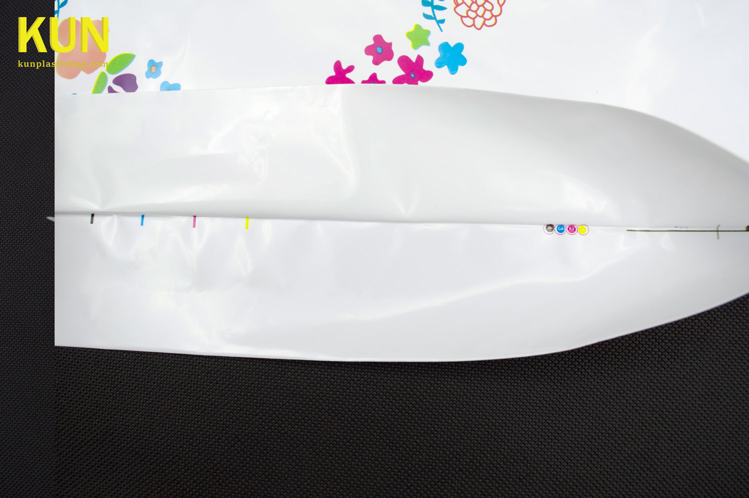 Soft Loop Handle Bags Kun Plastic Bag Company